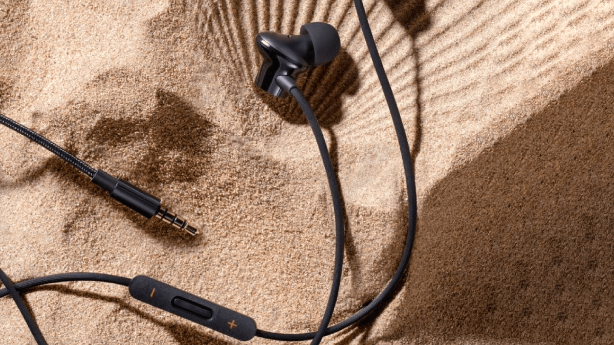 OnePlus is set to launch its first 3.5mm wired earphones in India on ...