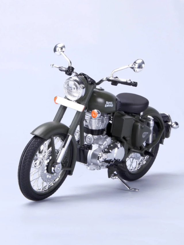 Buy a Royal Enfield Classic 500 at Rs. 67,990, with a catch - Smartprix